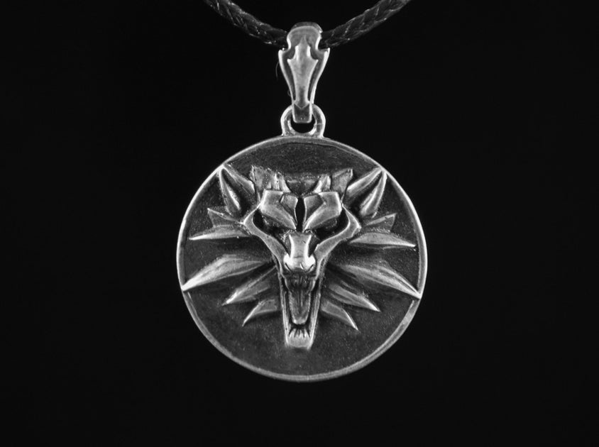 Witcher wolf medallion silver store