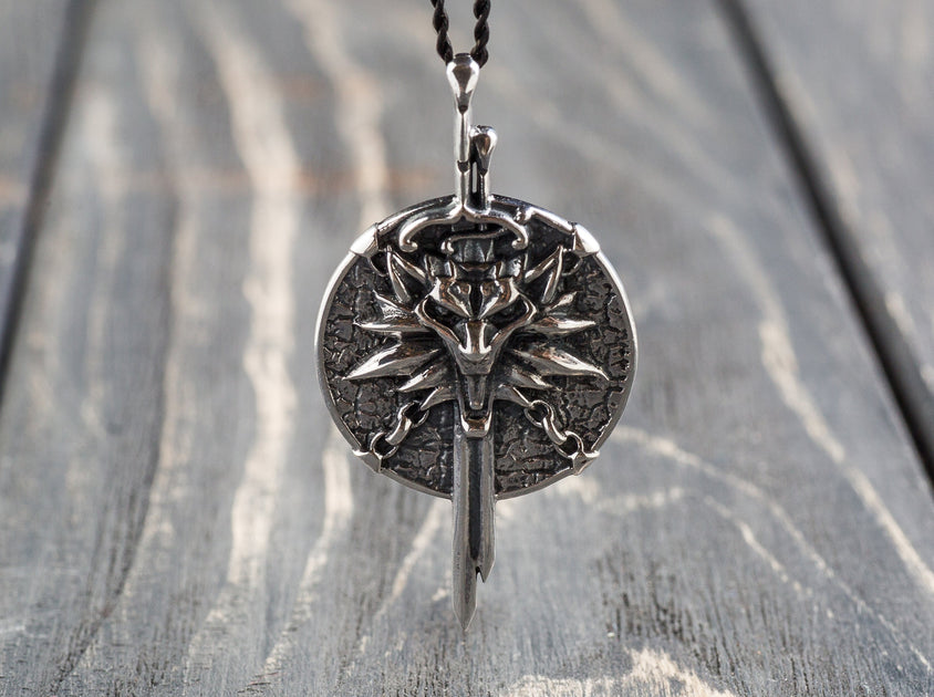 Silver Handmade Witcher Wolf Head with Swords Pendant | GameFanCraft ...