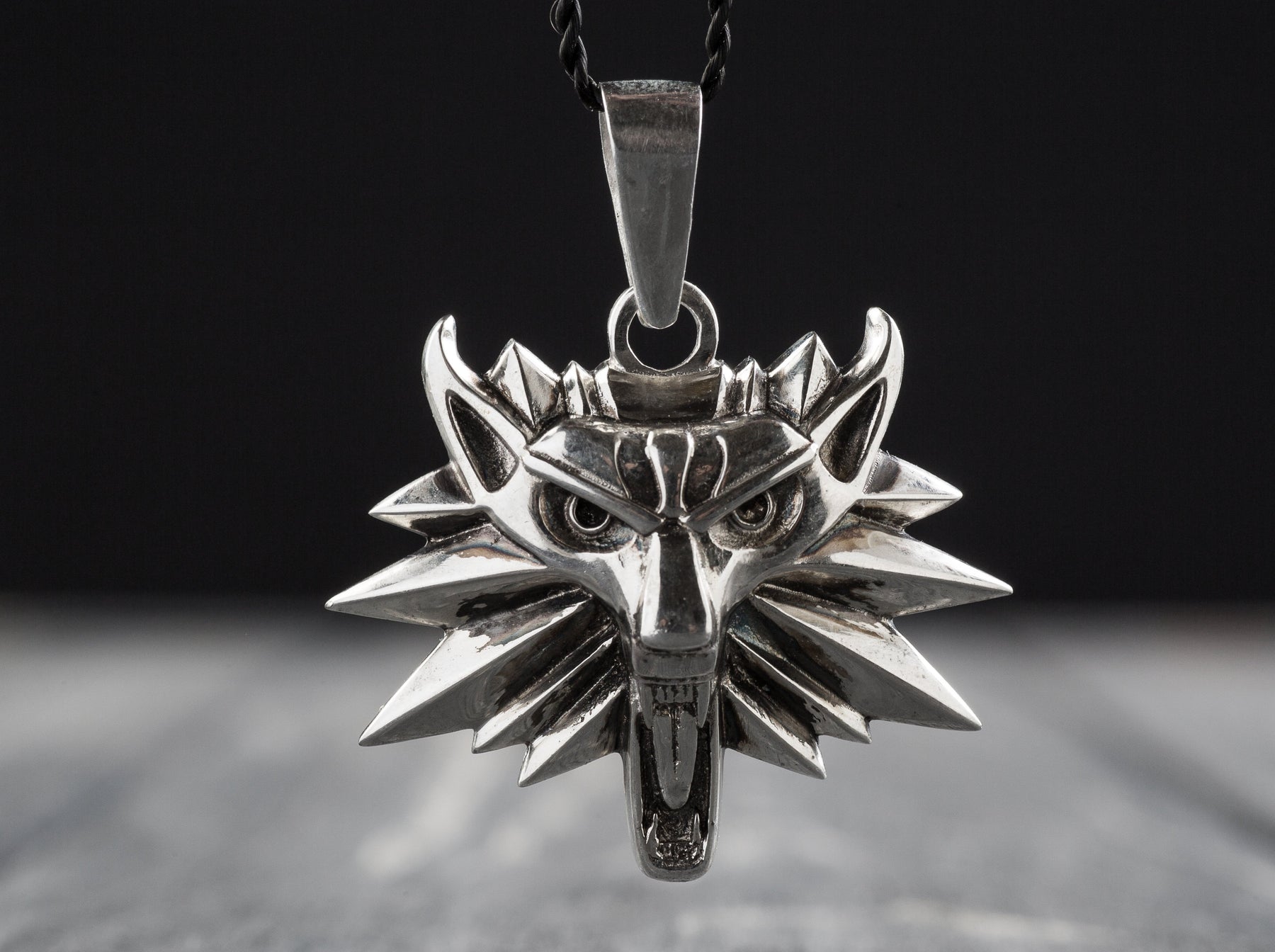 Silver Handmade Witcher Wolf Head Pendant | GameFanCraft Workshop ...