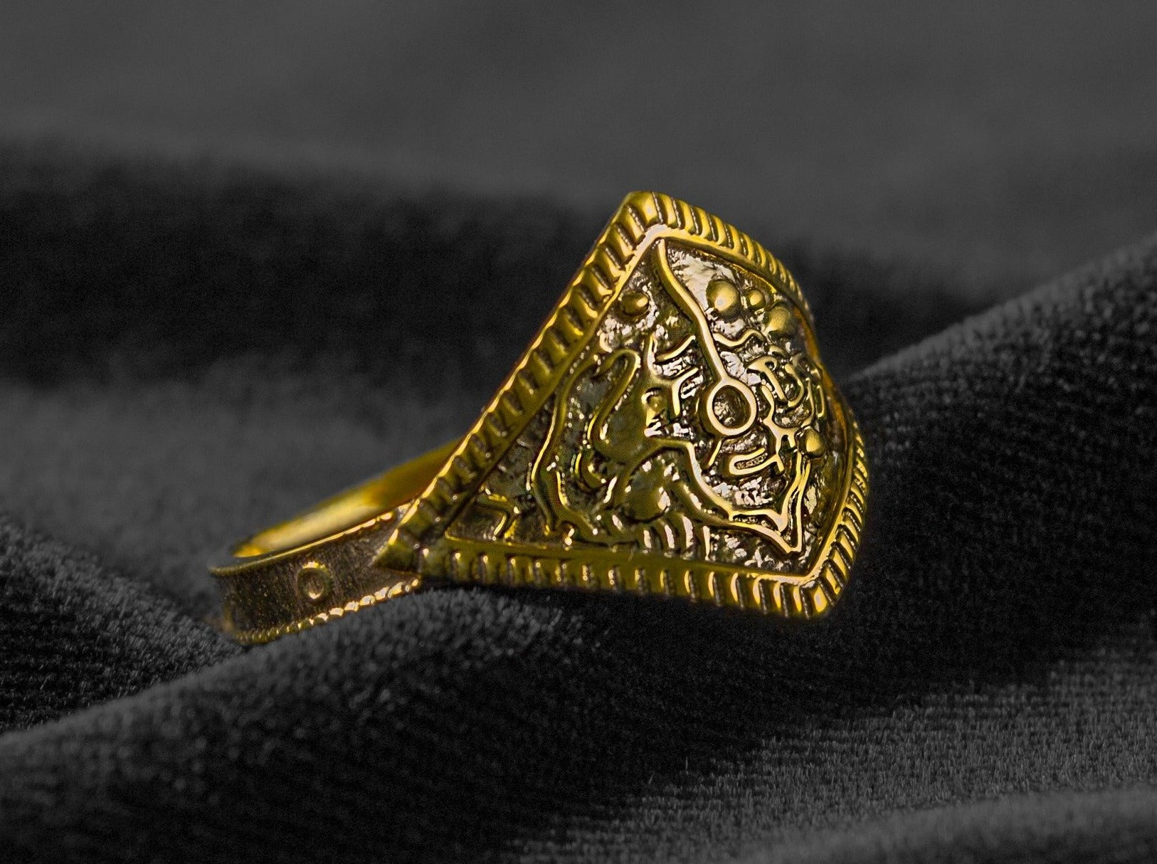 Gold Plated Silver Dark Souls Favor and Protection Ring - Gaming ...